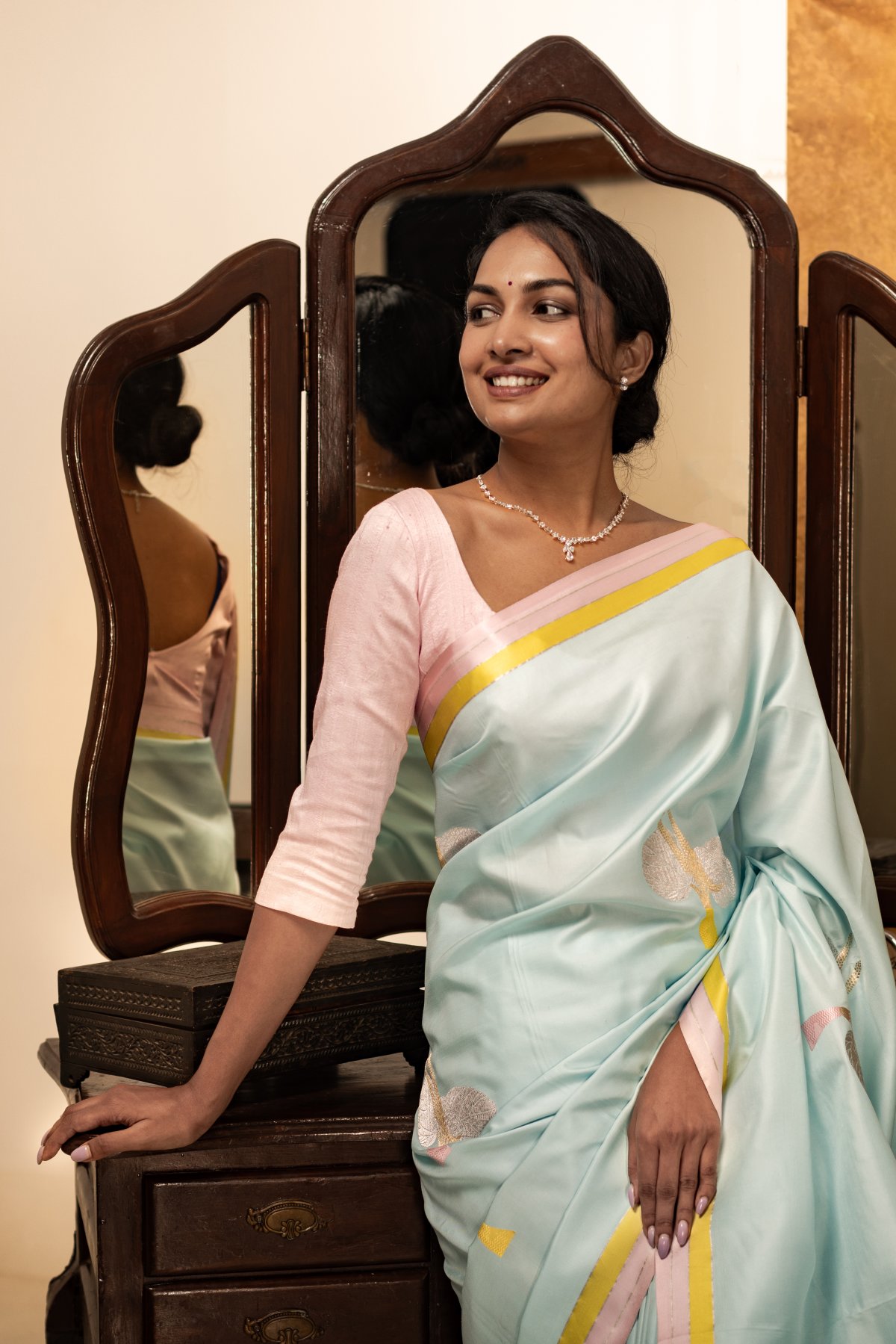 Mashru Banarasi Silk Sarees - Elegant & Authentic Designs - Tulsi Weaves