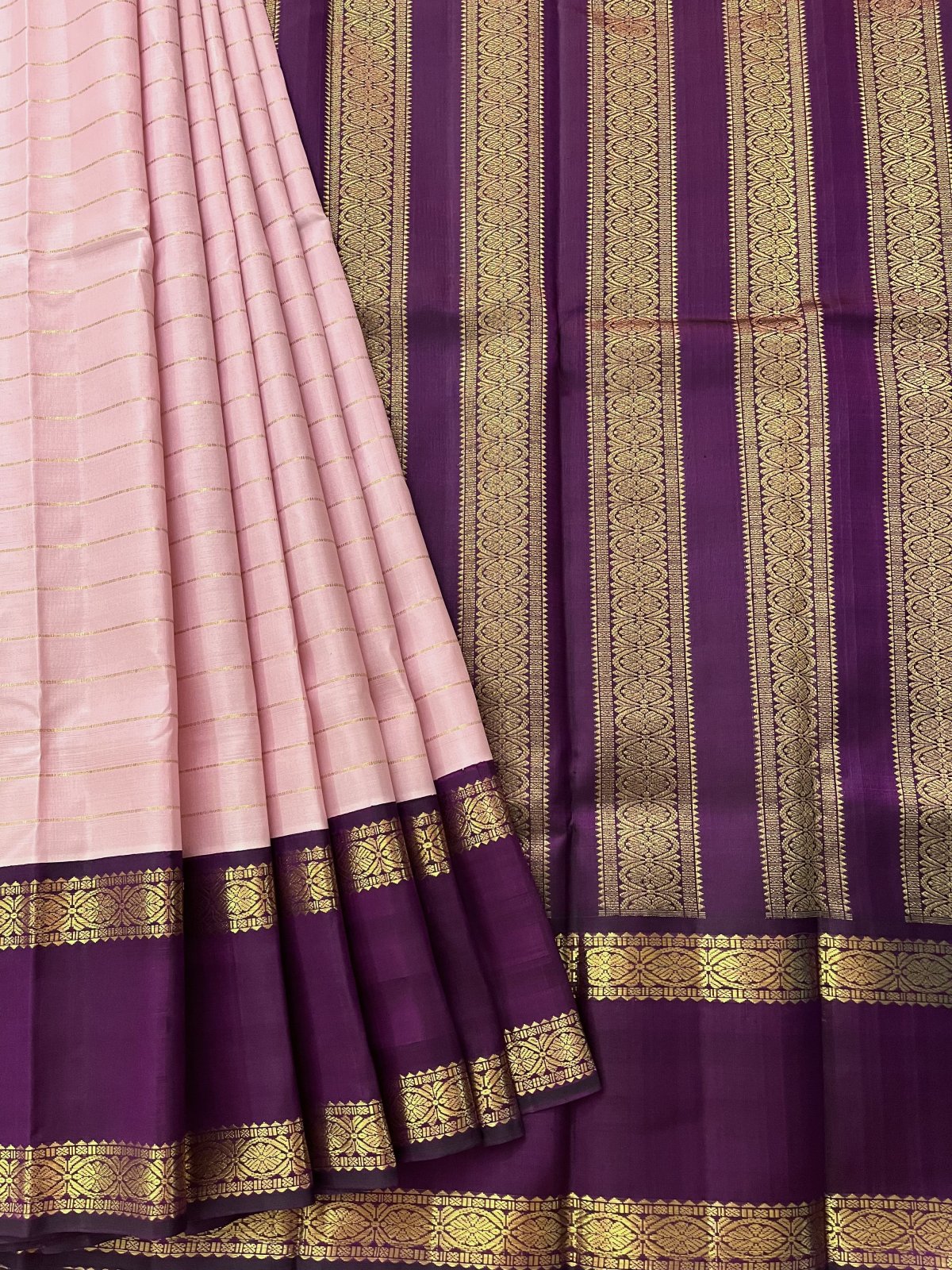 Lilac Kanjeevaram Silk Saree With Purple Retta Pett Border