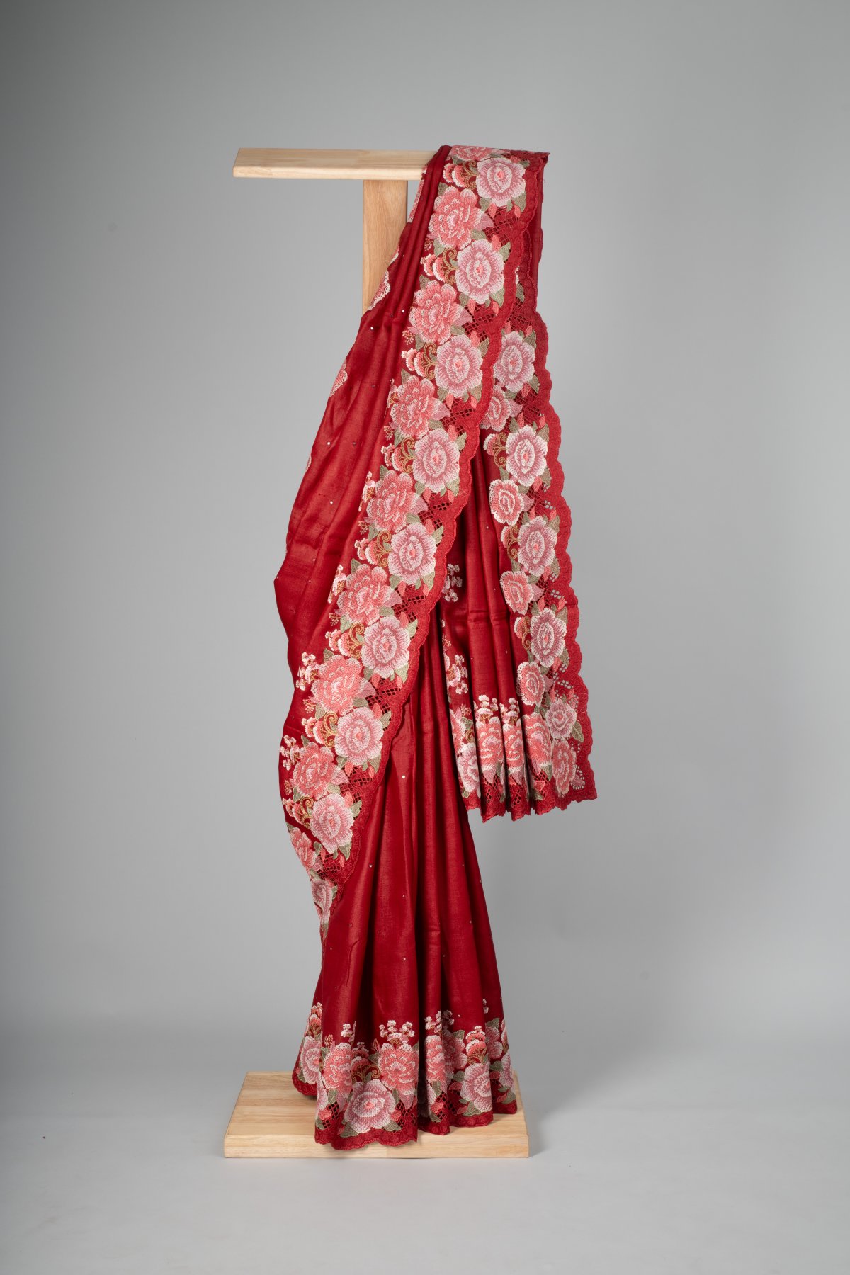Elegant Red Tussar Silk Saree with Intricate Cutwork Embroidery - Tulsi ...