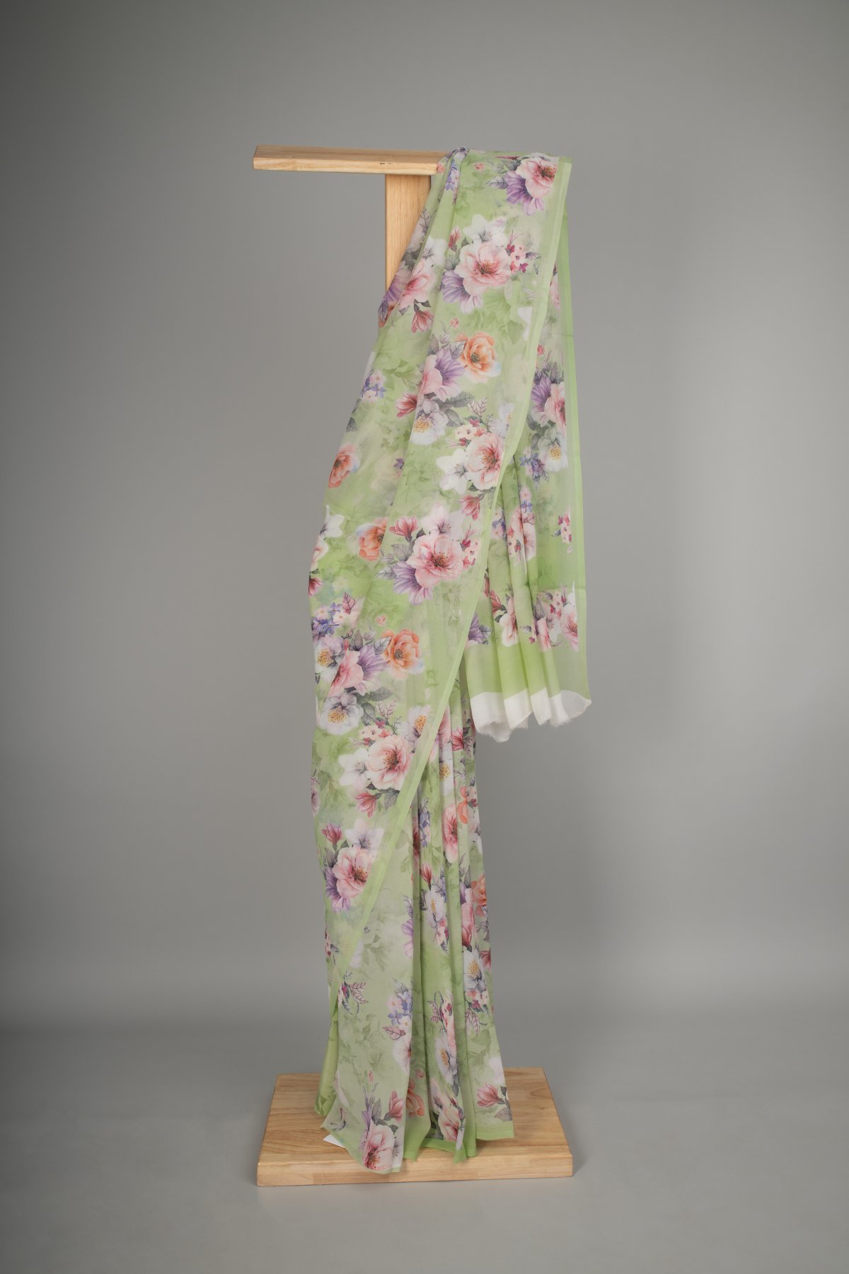 Elegant Light Green Chiffon Silk Saree - Tulsi Weaves