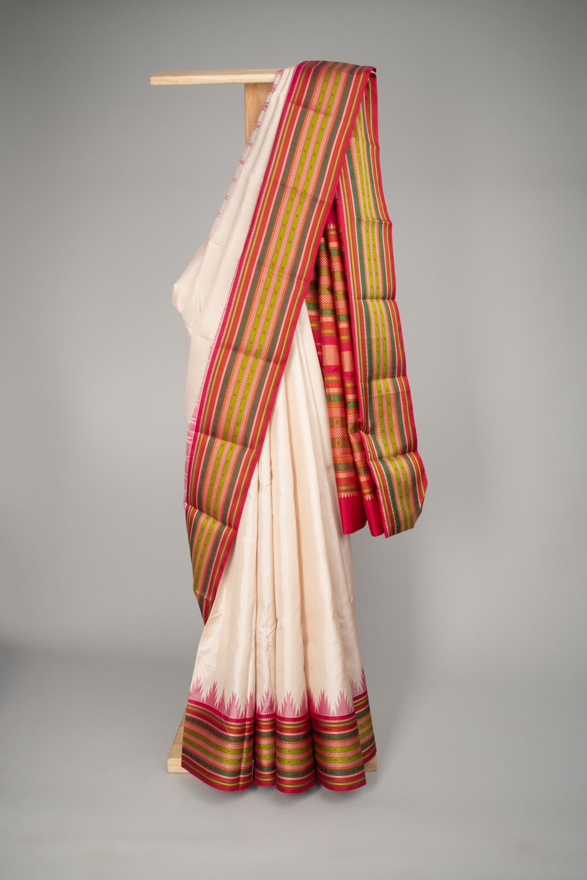 Elegant Off-White Kanjeevaram Silk Saree with Pattu Pett Border - Tulsi ...