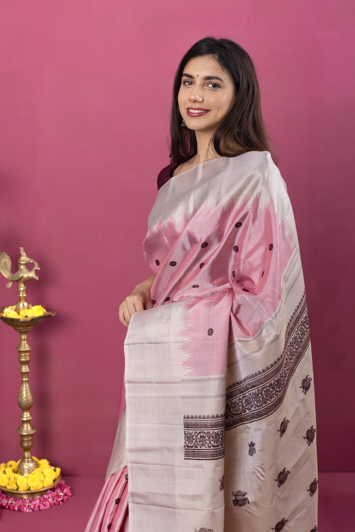 Pink Gadwal Silk Saree - Traditional Elegance - Tulsiweaves