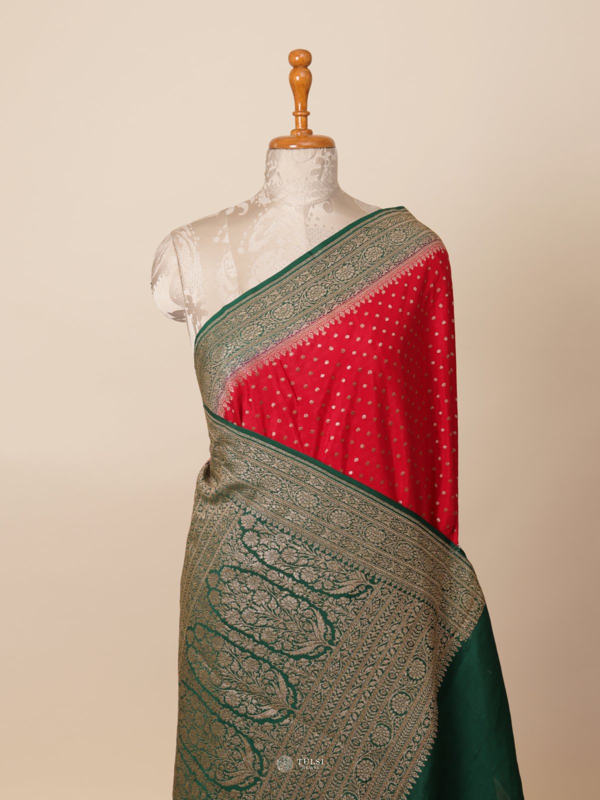Red Banaras Crepe Silk Saree- Elegant Crepe Silk Saree - Tulsi Weaves
