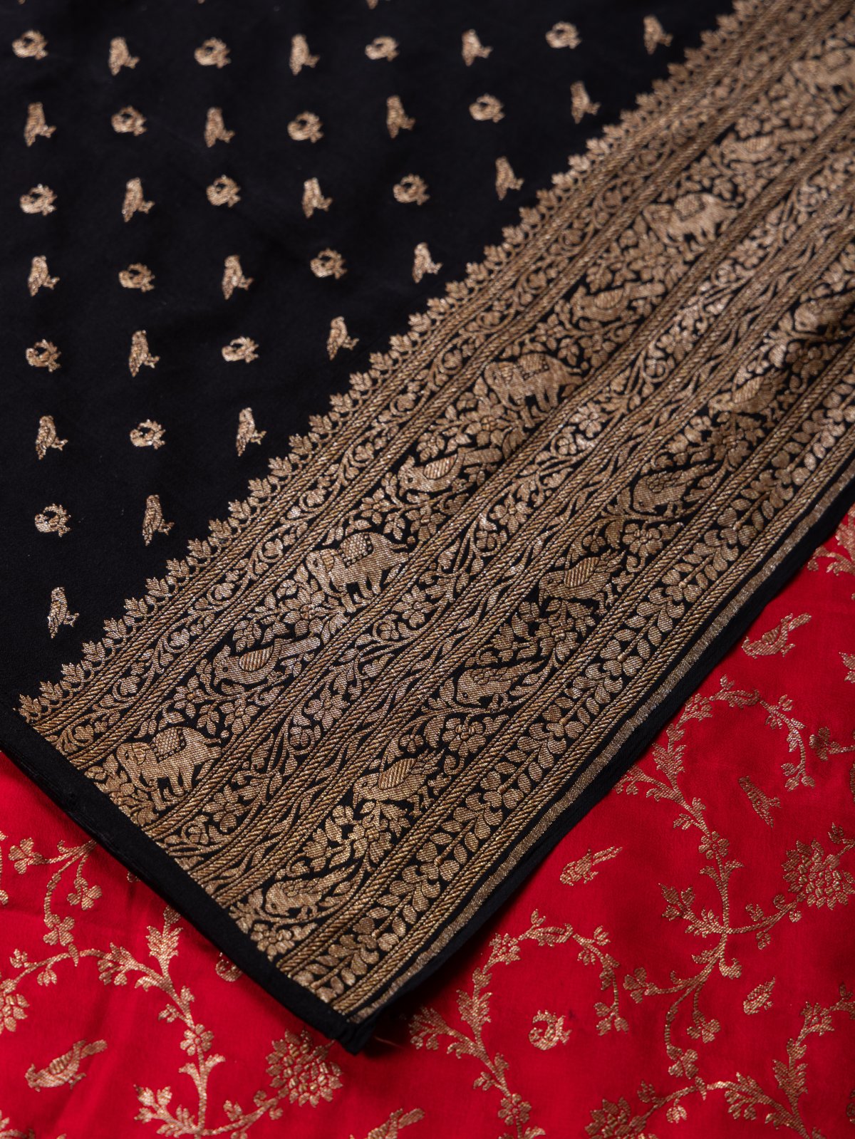 Red Crepe Banaras Silk Saree with Black Border - Tulsi Weaves