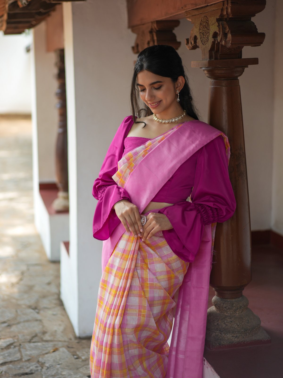 Handwoven Checked Pink Kanjeevaram Linen Silk Saree