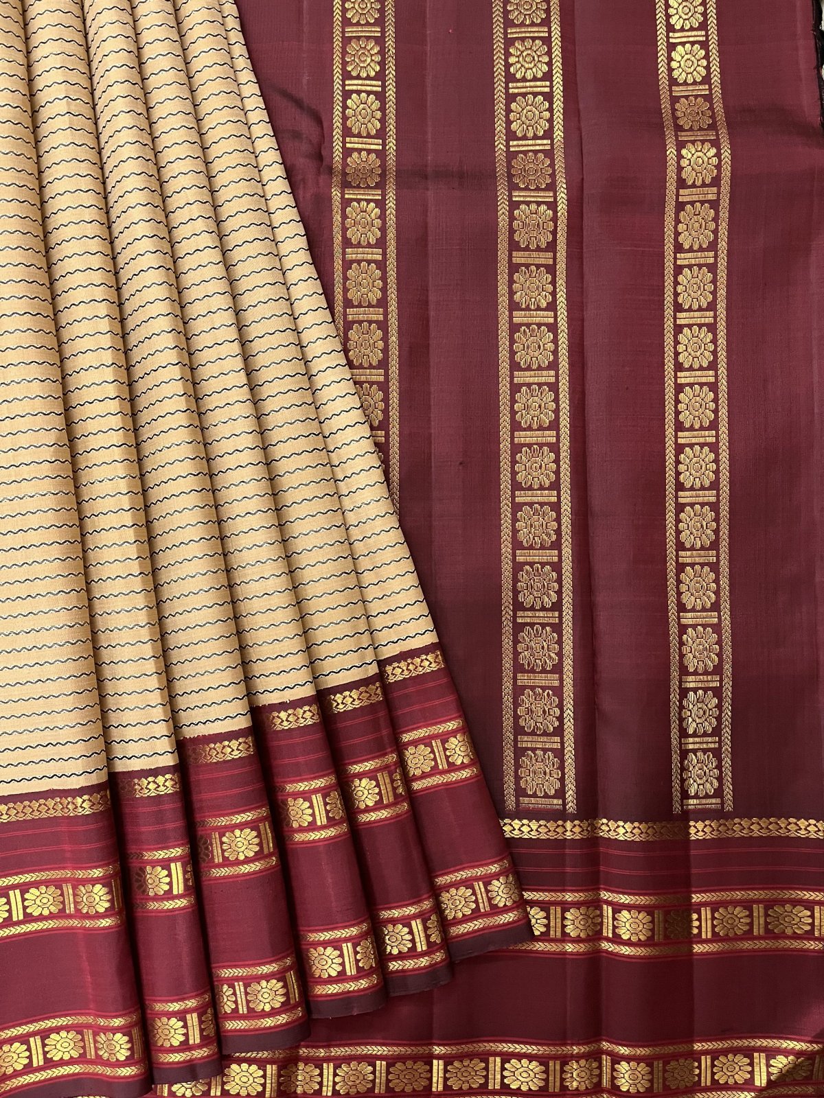 Yellow Checked Kanjeevaram Silk Saree With Dark Green Border