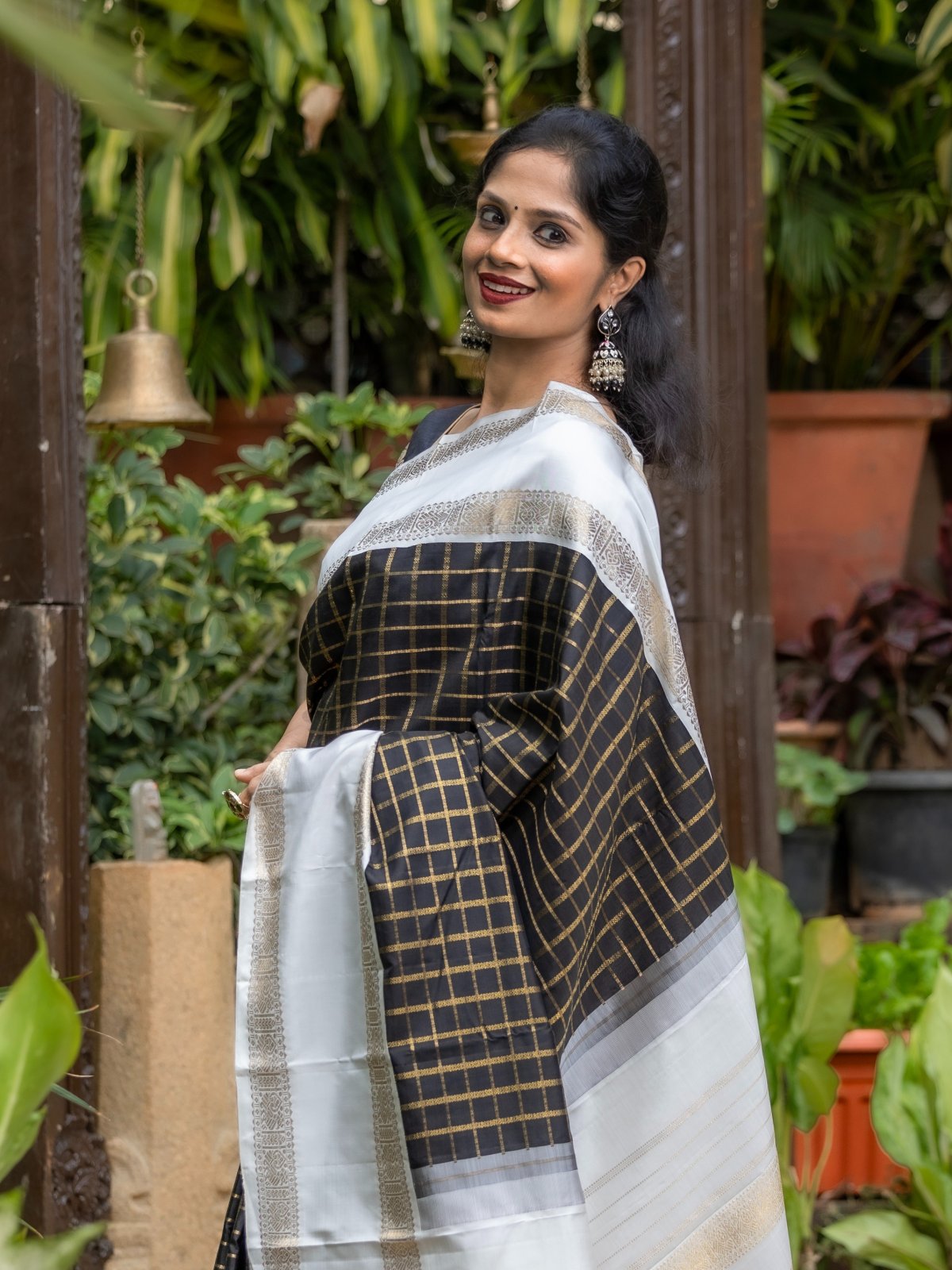 Checked Black Kanjeevaram Silk Saree With White Border Checked Black Kanjeevaram Silk Saree With White Border